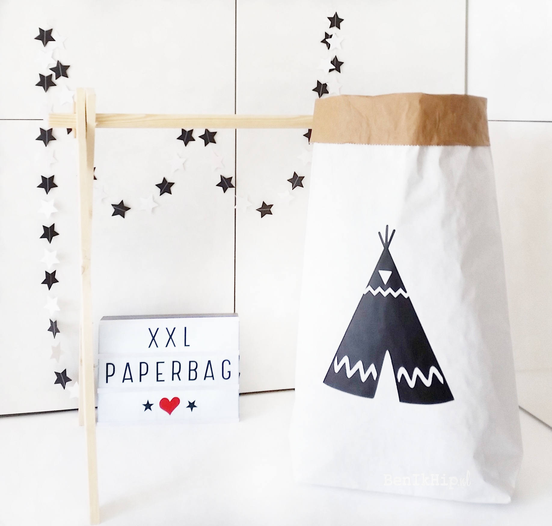 Paperbag XXL Tipi Tent
